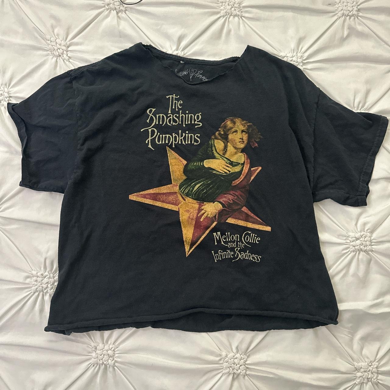M The Smashing Pumpkins t-shirt - can be stretched... - Depop