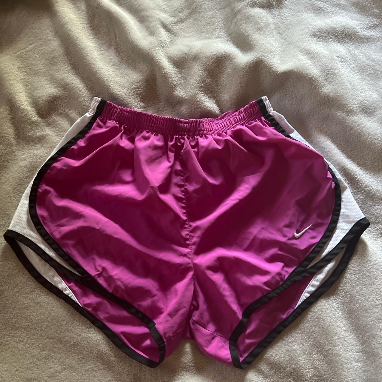 Size small Pink Nike shorts - Depop