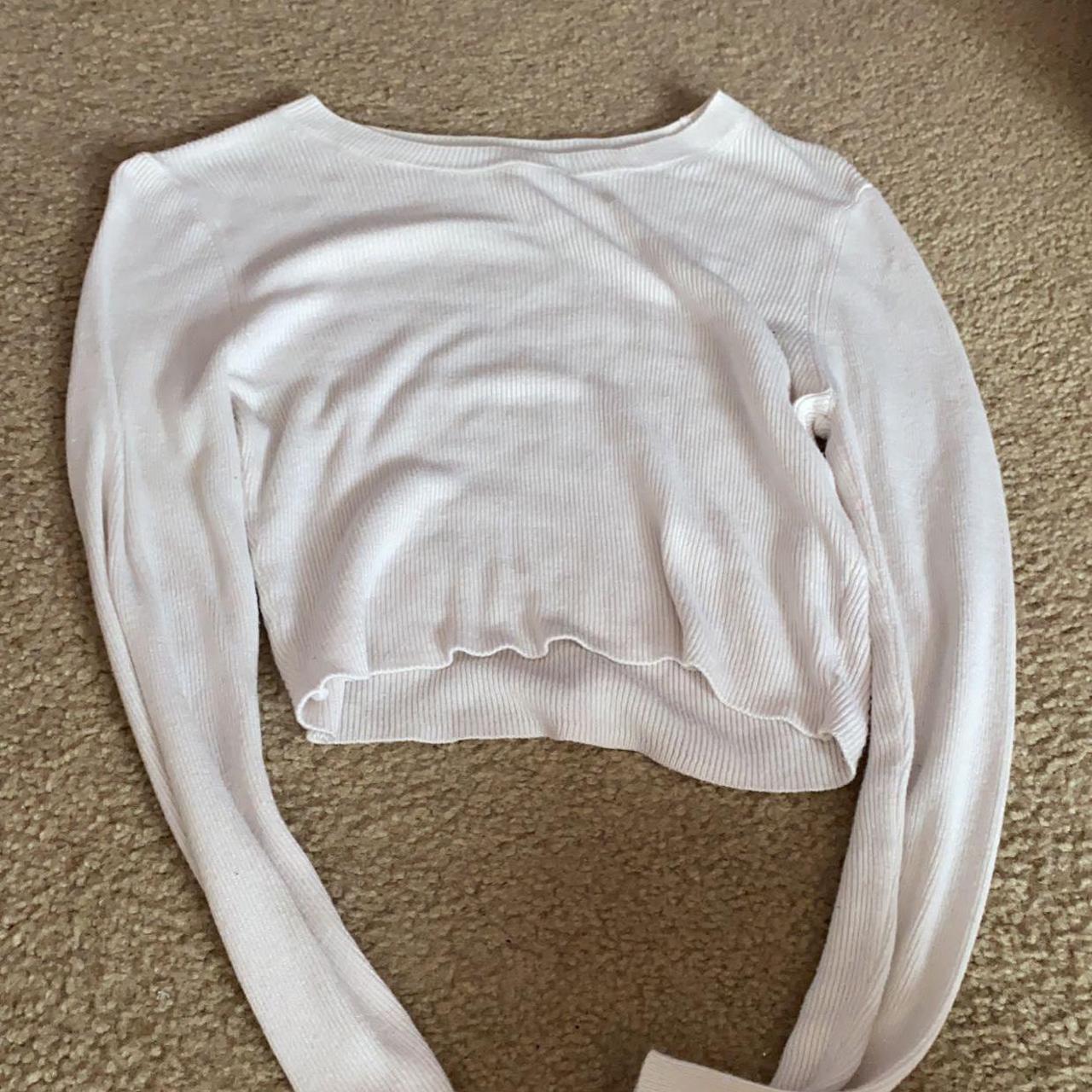 White cropped long sleeve top from forever 21. Size:... - Depop
