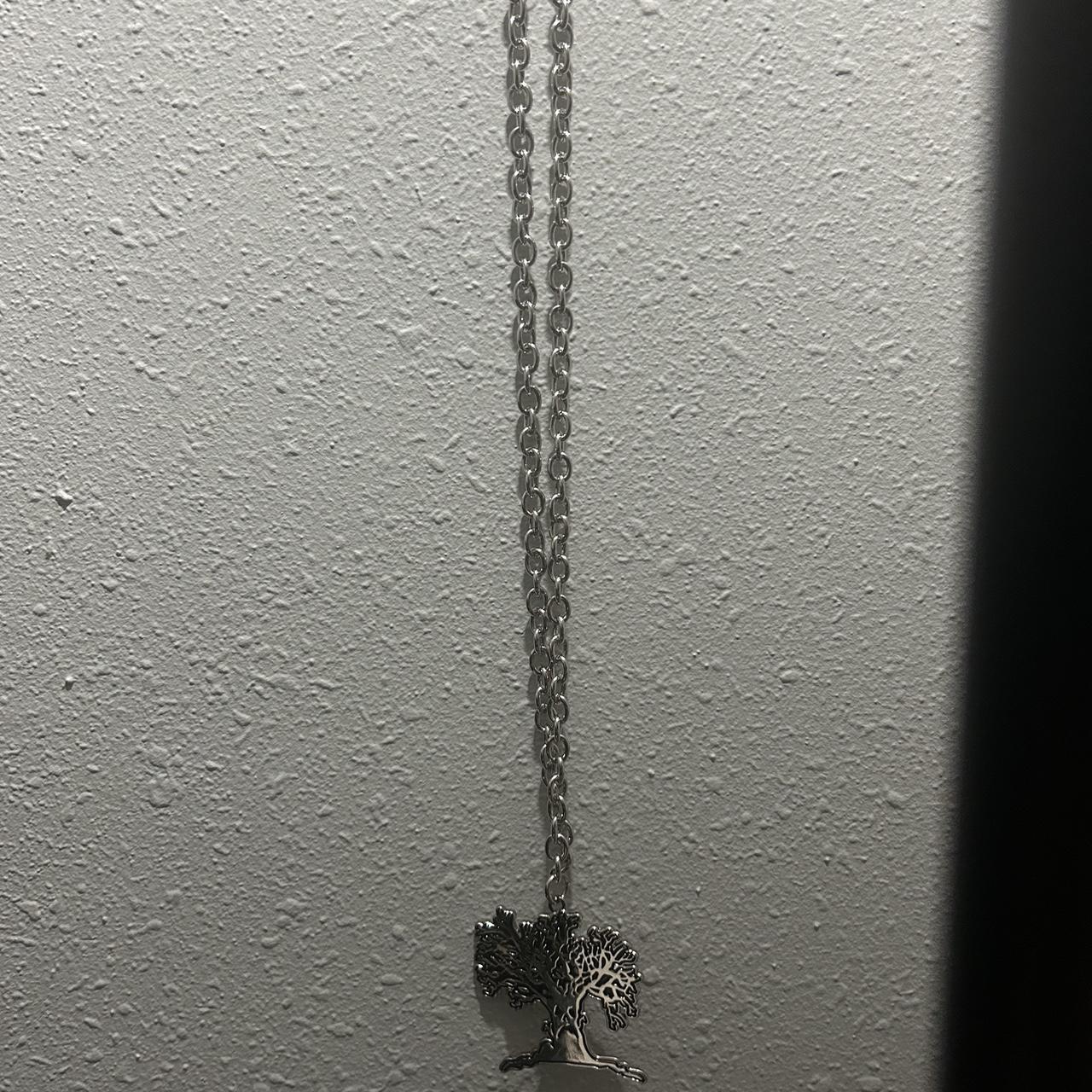 Haunted mound chain - Depop