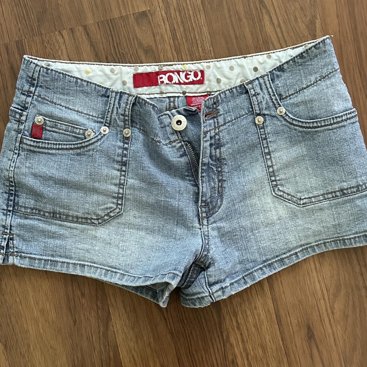 Cute low-rise denim shorts with cute pockets... | Depop