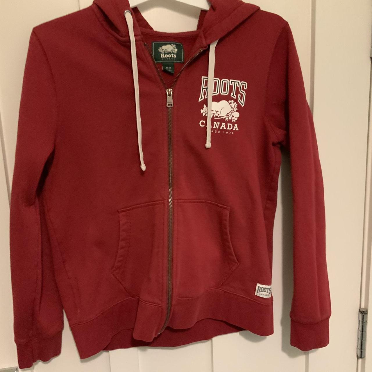 Roots zip up hoodie Size M - Depop
