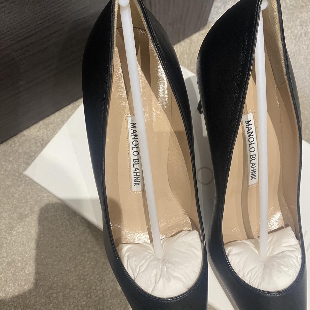 Manolo black court shoes brand new with dust bag - Depop