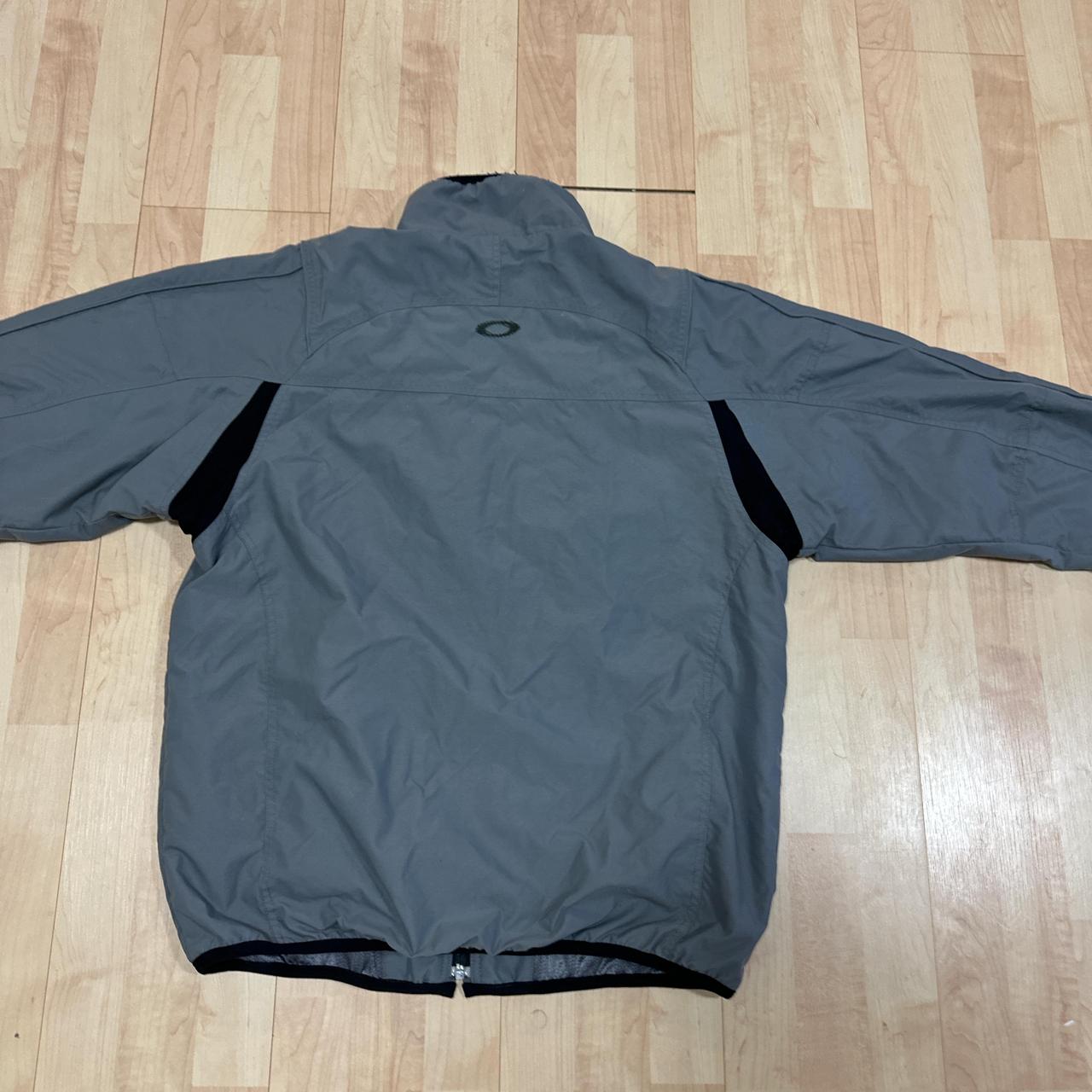 Vintage Oakley jacket, hidden pockets in the front... - Depop