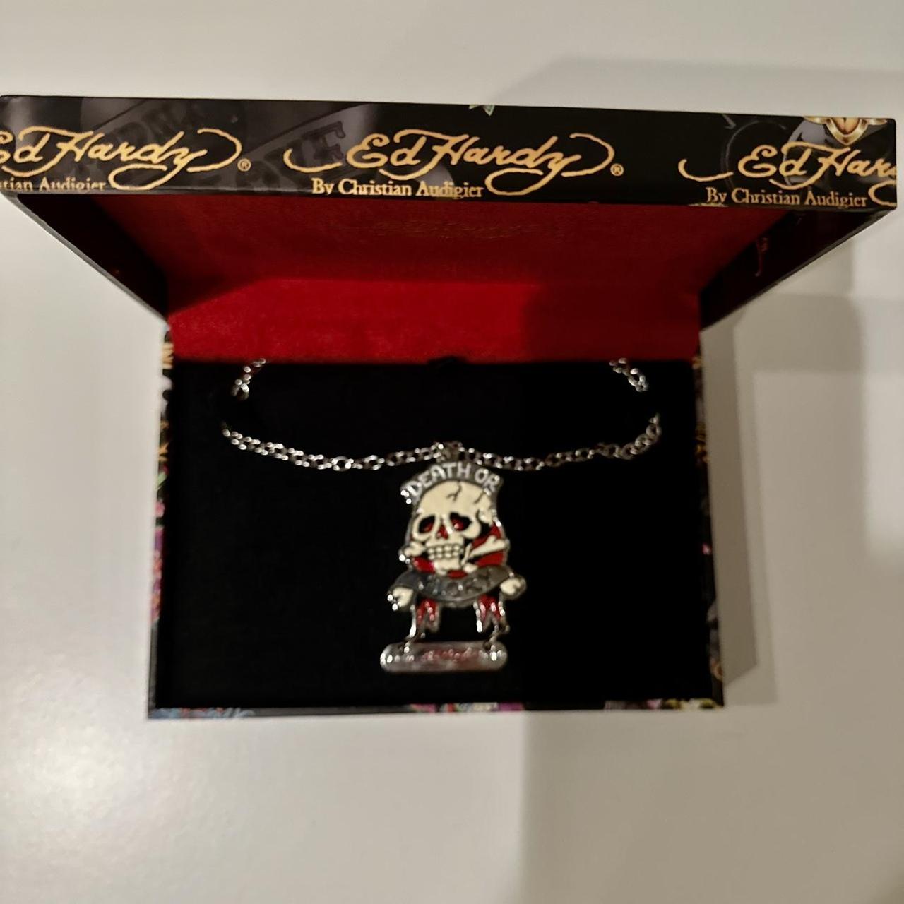 Ed hardy necklace in great condition, with... - Depop