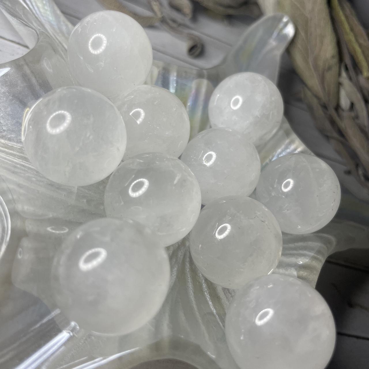 one mini clear quartz sphere natural crystal 10... - Depop