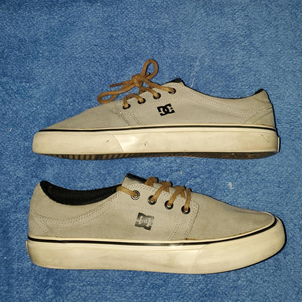 #DC TRASE CANVAS SKATEBOARD SHOES SZ 7 MENS GOOD... - Depop