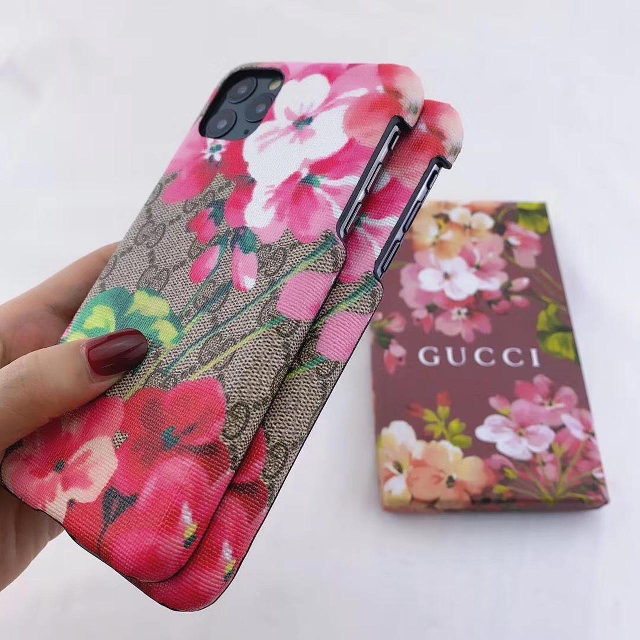 Hard Leather iPhone 15 Gucci Tan Flower GG Phone Case - Depop