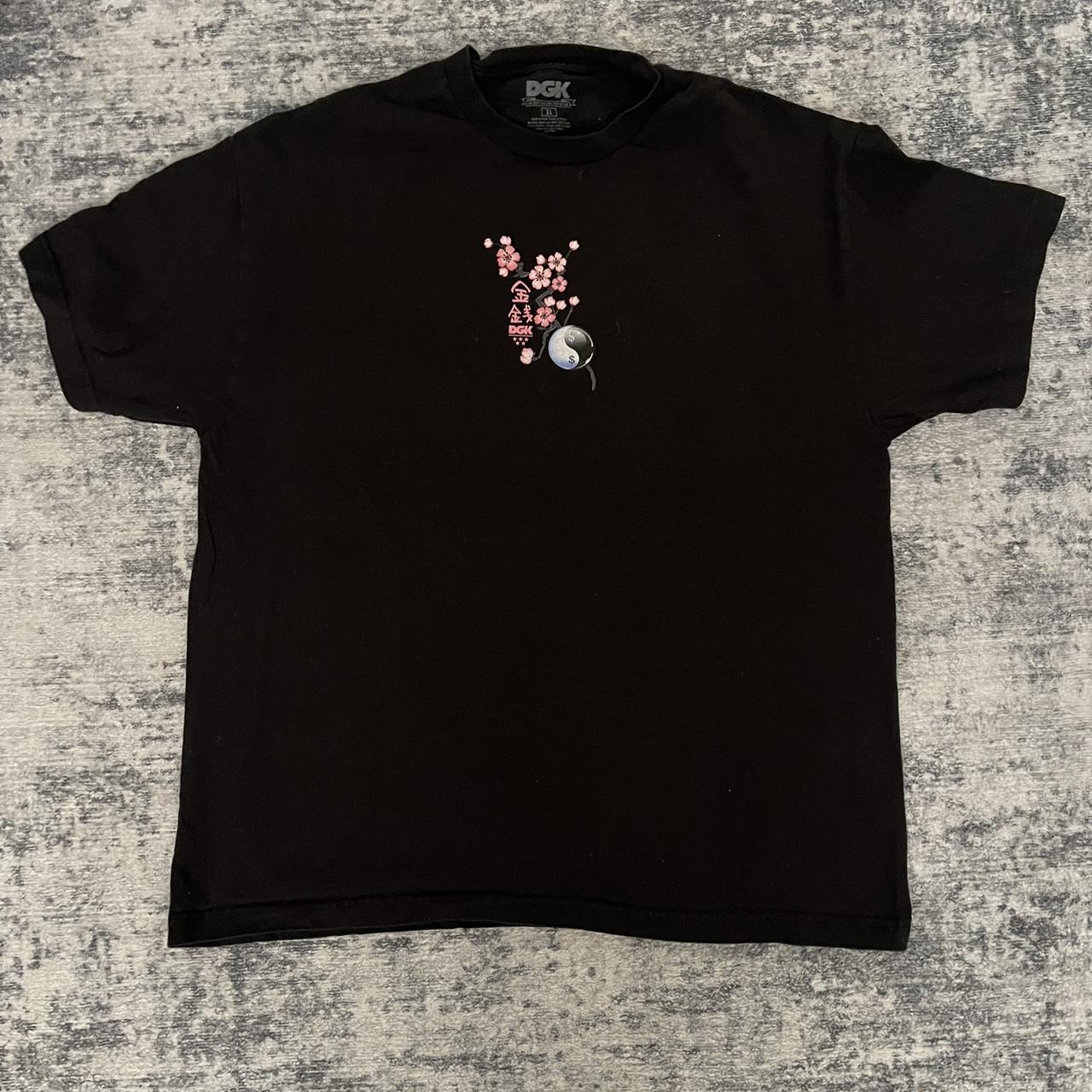 XL size graphic Tee from Zumiez , worn a couple of... - Depop