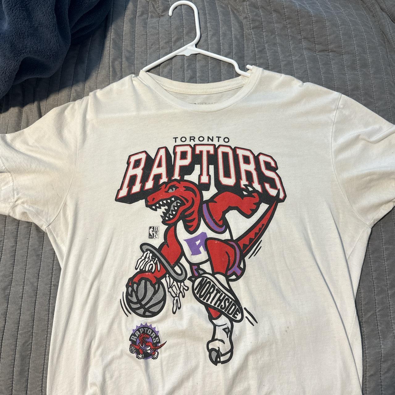 Raptors Tshirt perfect condition. Men’s L - Depop