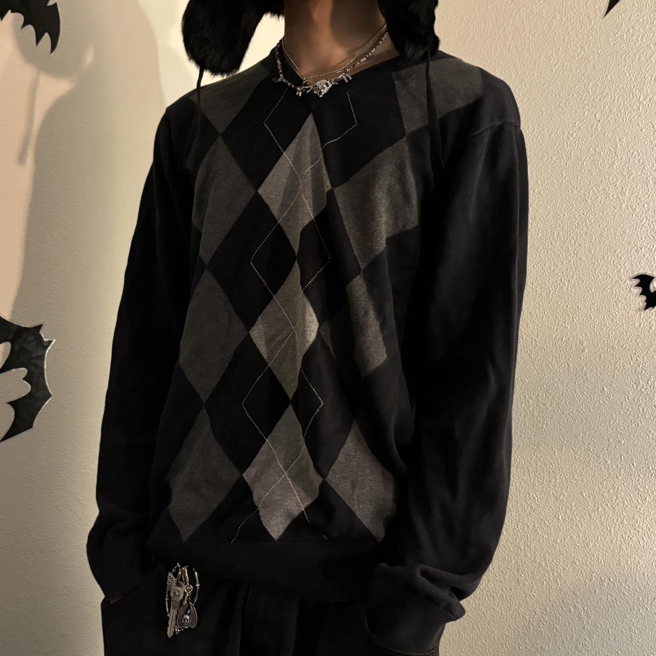 Black diamond pattern sweater Size L Model is... - Depop