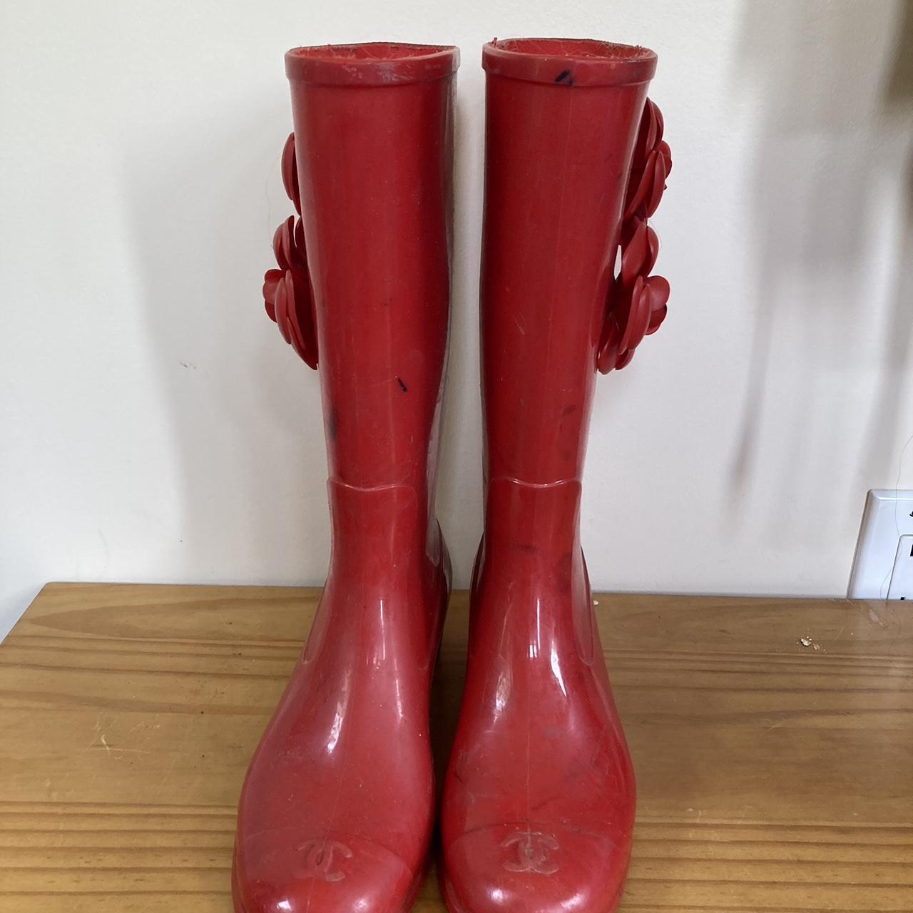 Size 8 coach red rain boots Some scuff/black marks... - Depop