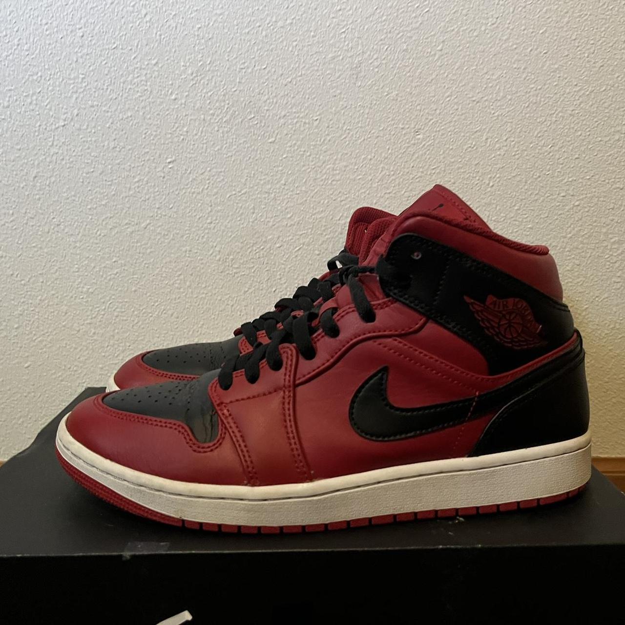 Size 9.5 US Men’s Jordan 1 Reverse Bred, Used but in... - Depop