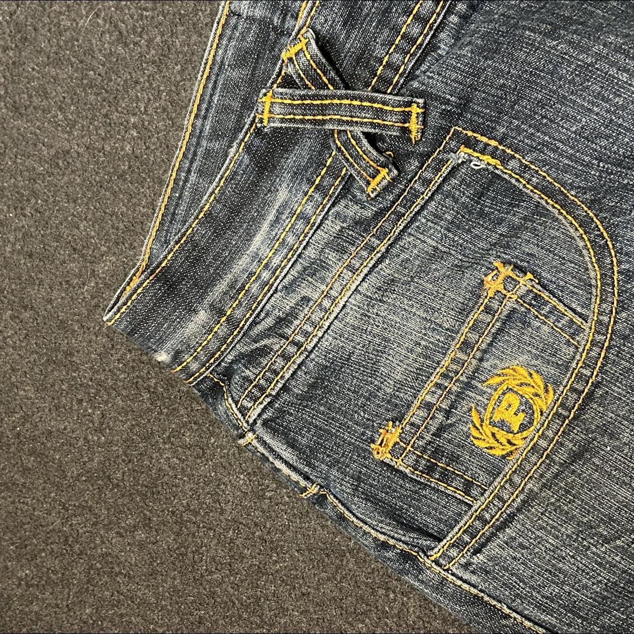 Men’s Phat Farm Classics Relaxed Fit jeans 32/34 - Depop