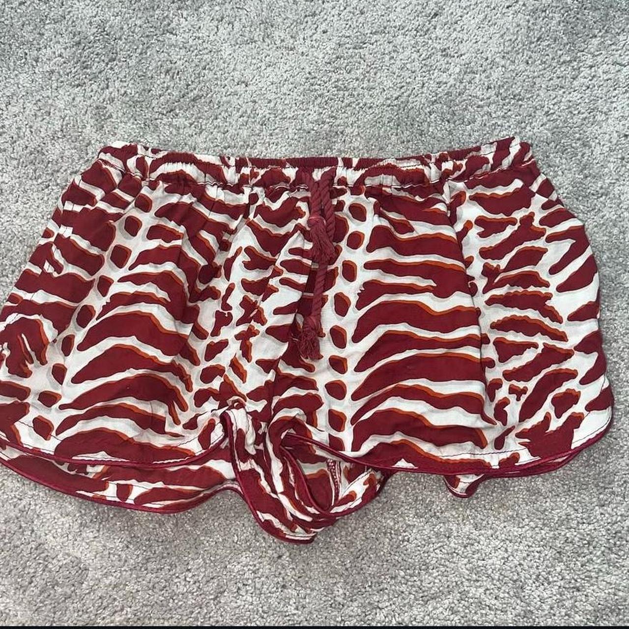 Benoa Miter Shorts #benoa #benoaforsale | Depop