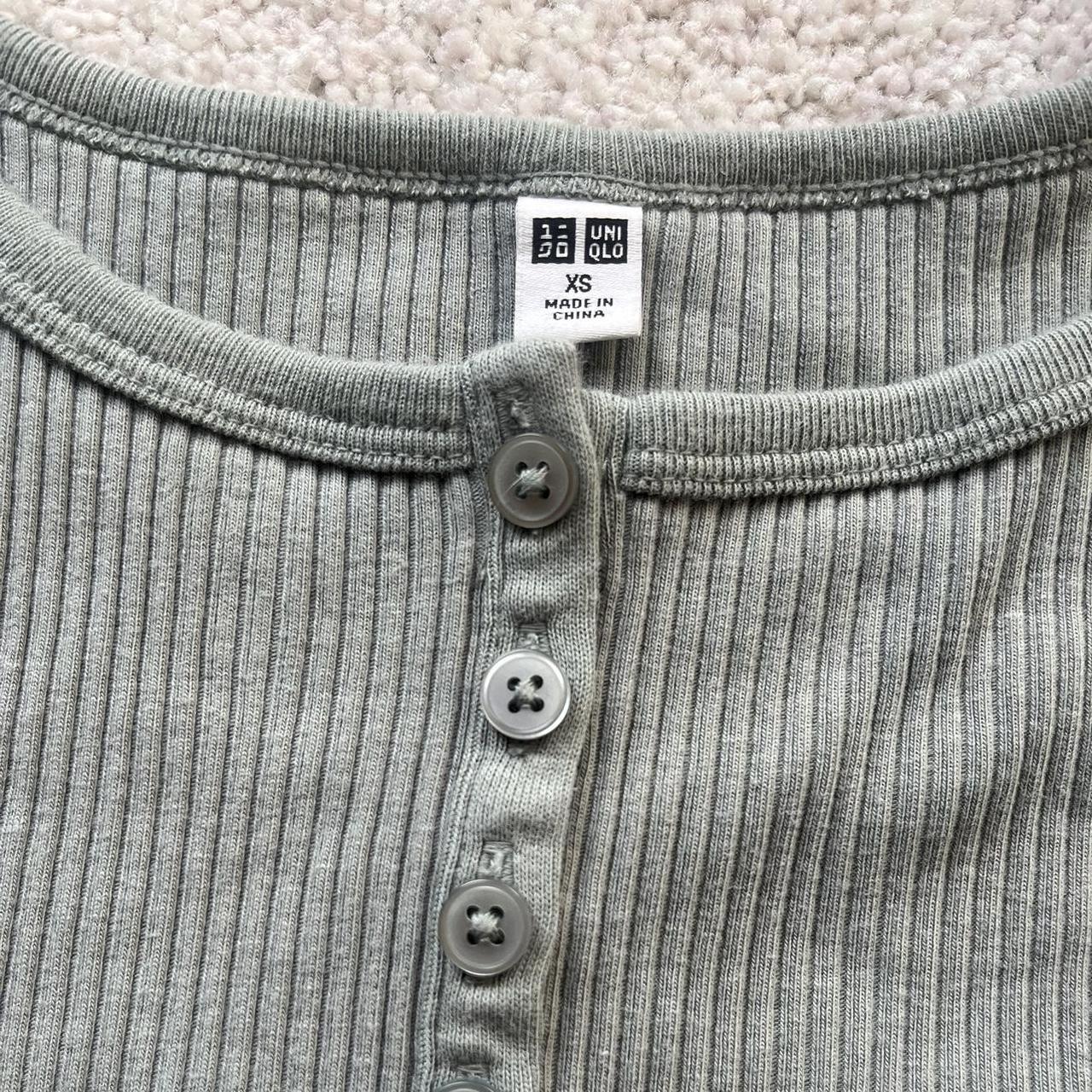 uniqlo ribbed scoop neck tank top - color: sage... - Depop