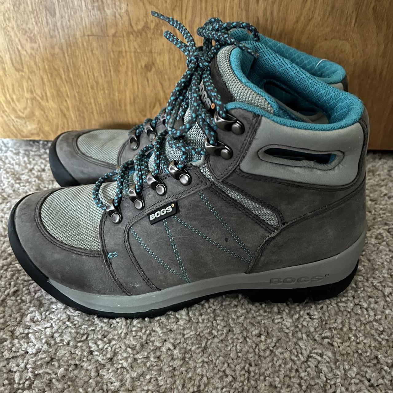 Bog womens hiking boots. Size 7.5. Gently worn. - Depop