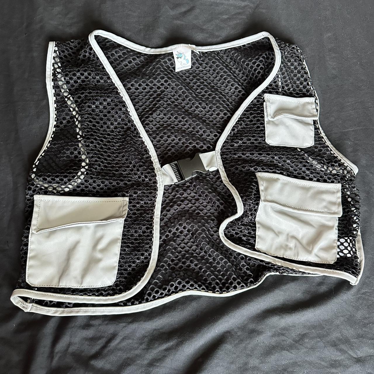 Reflective rave fishnet vest - Depop