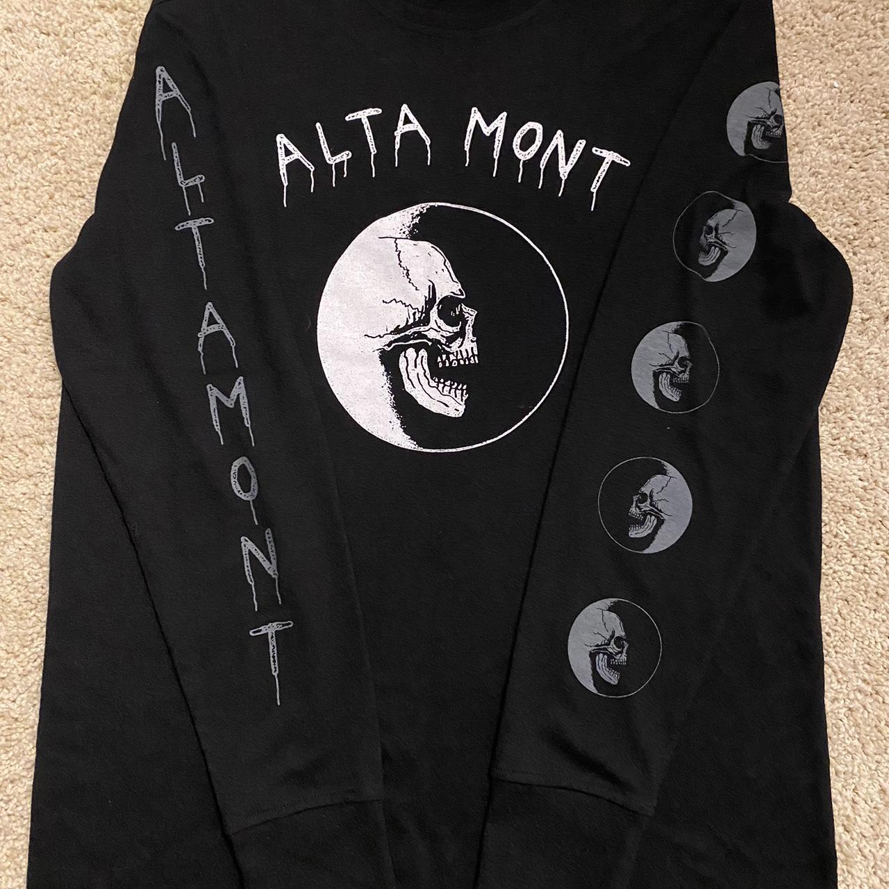 Medium black long sleeve altamont shirt - Depop