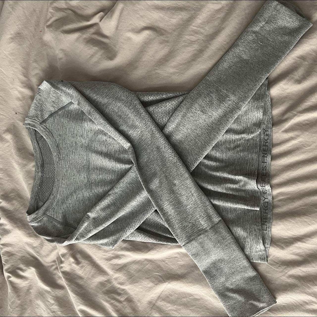 LULULEMON grey swiftly tech long sleeve size 2 race... - Depop