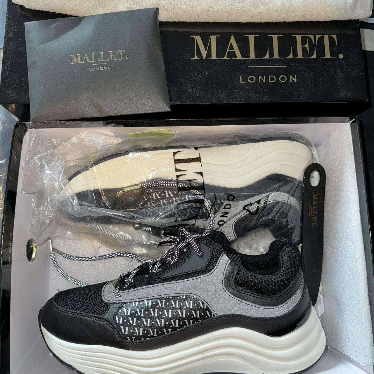 Mallet only worn once - Depop