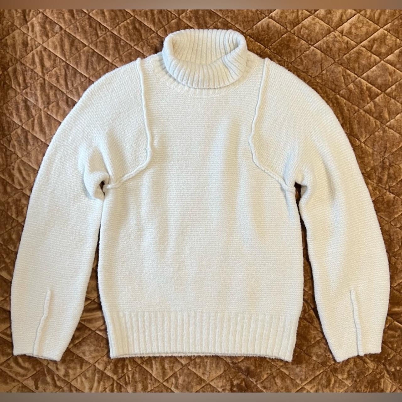 Universal Thread White Turtleneck Sweater NWOT,... - Depop