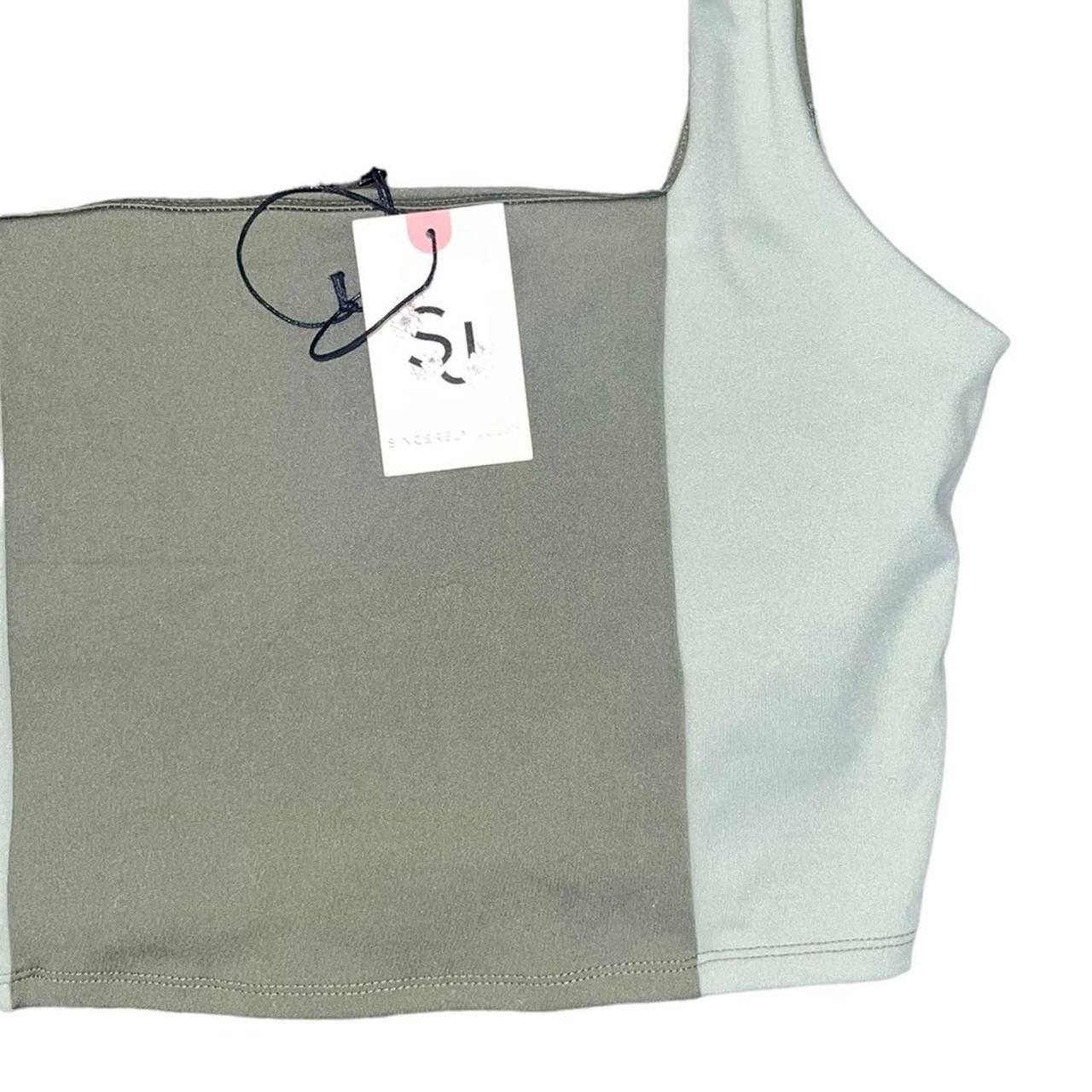 Sincerely Jules Green Activewear Crop Top I Size... - Depop