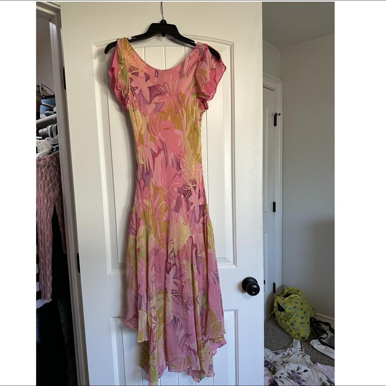 Floral phool dress Size:8 - Depop