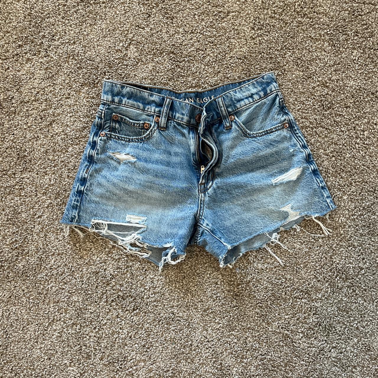 American Eagle Shorts size 00, ‘90s boyfriend short,... - Depop