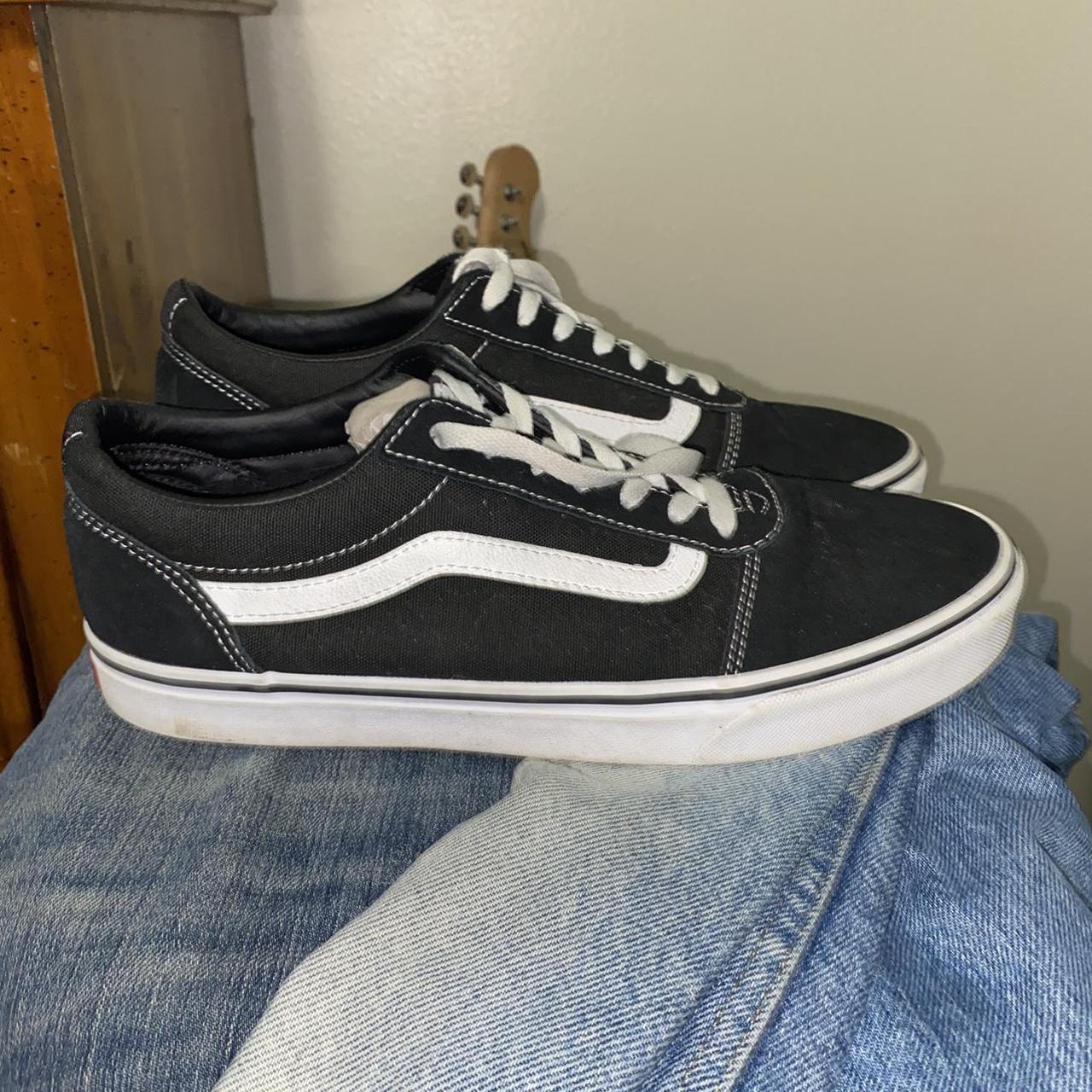 vans size 10 1/2 mens - Depop