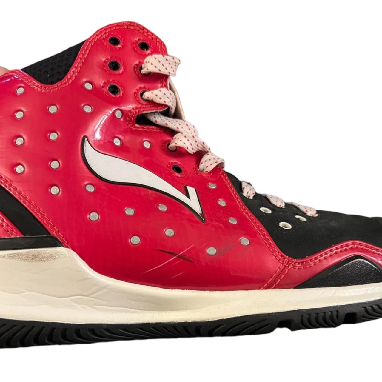 Li Ning Baron Davis Red And Black Basketball Shoes... - Depop