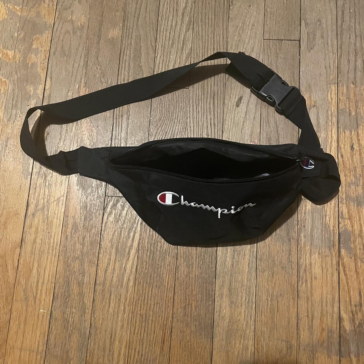Champion Fanny Pack Black Brand... - Depop