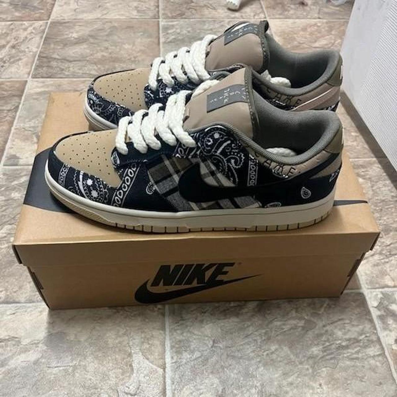 Nike SB Dunks Travis Scott Size 11 Men Fast... - Depop