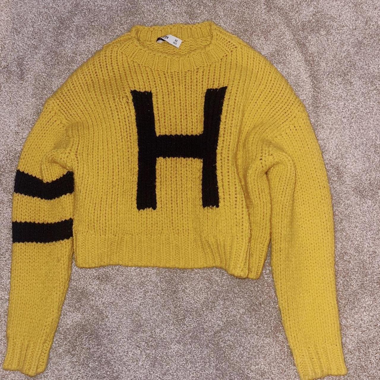 hollister yellow & black chunky sweater - size: xs -... - Depop