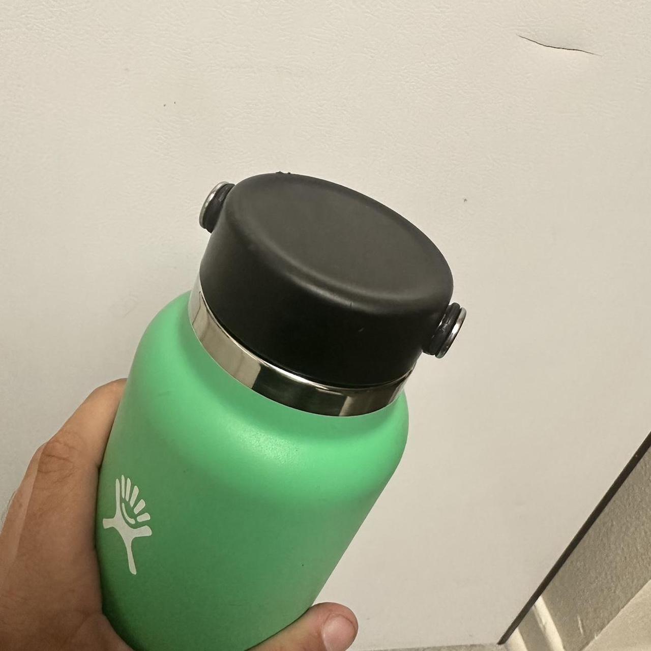 Hydroflask in like green color. 40oz. Used but good... - Depop