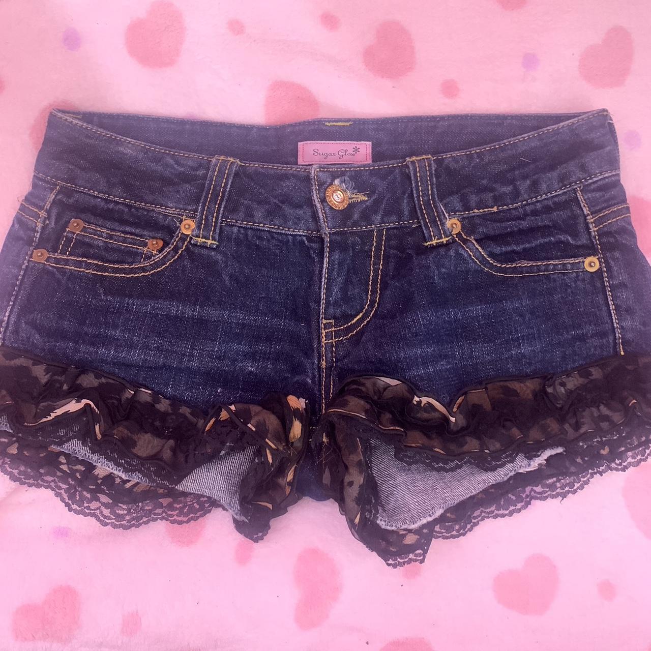 sugar gloss ma*rs shorts ask for measurements if... - Depop