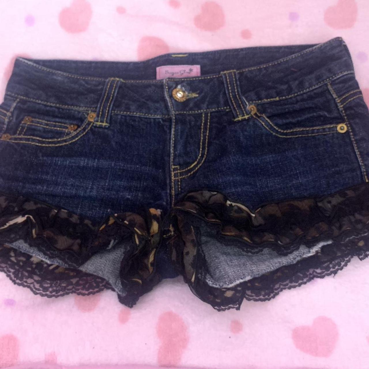 sugar gloss ma*rs shorts ask for measurements if... - Depop