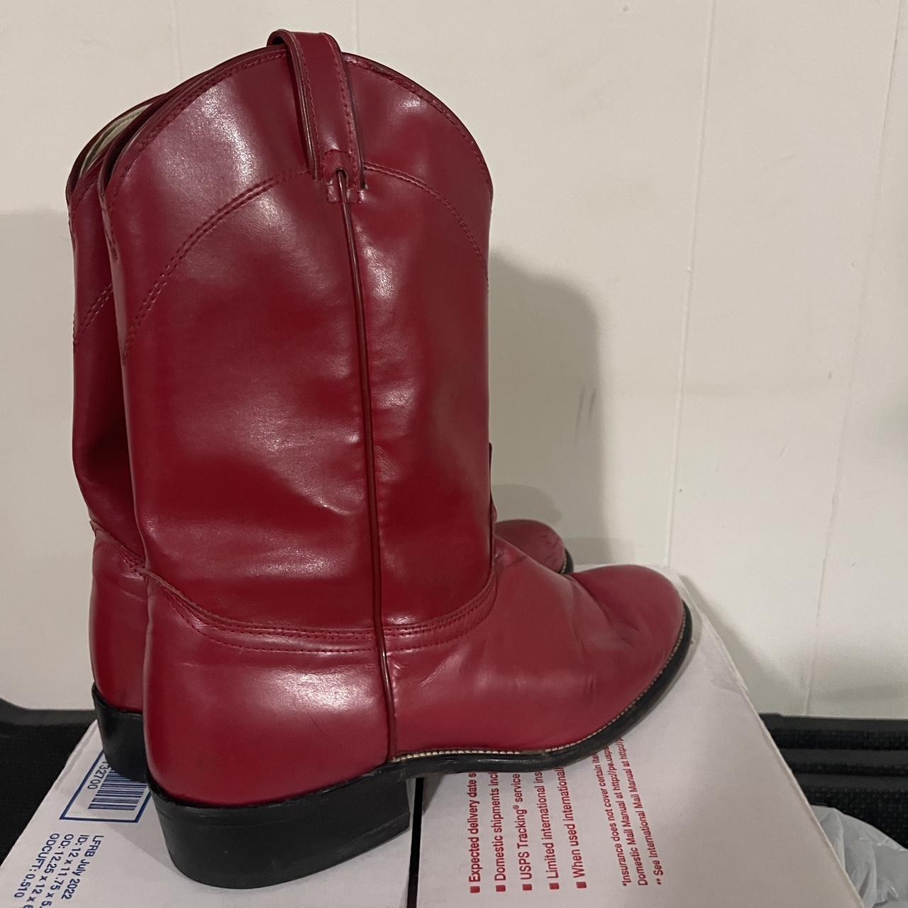 Preloved Red Laredo cowboy boots Size 10 M on... - Depop