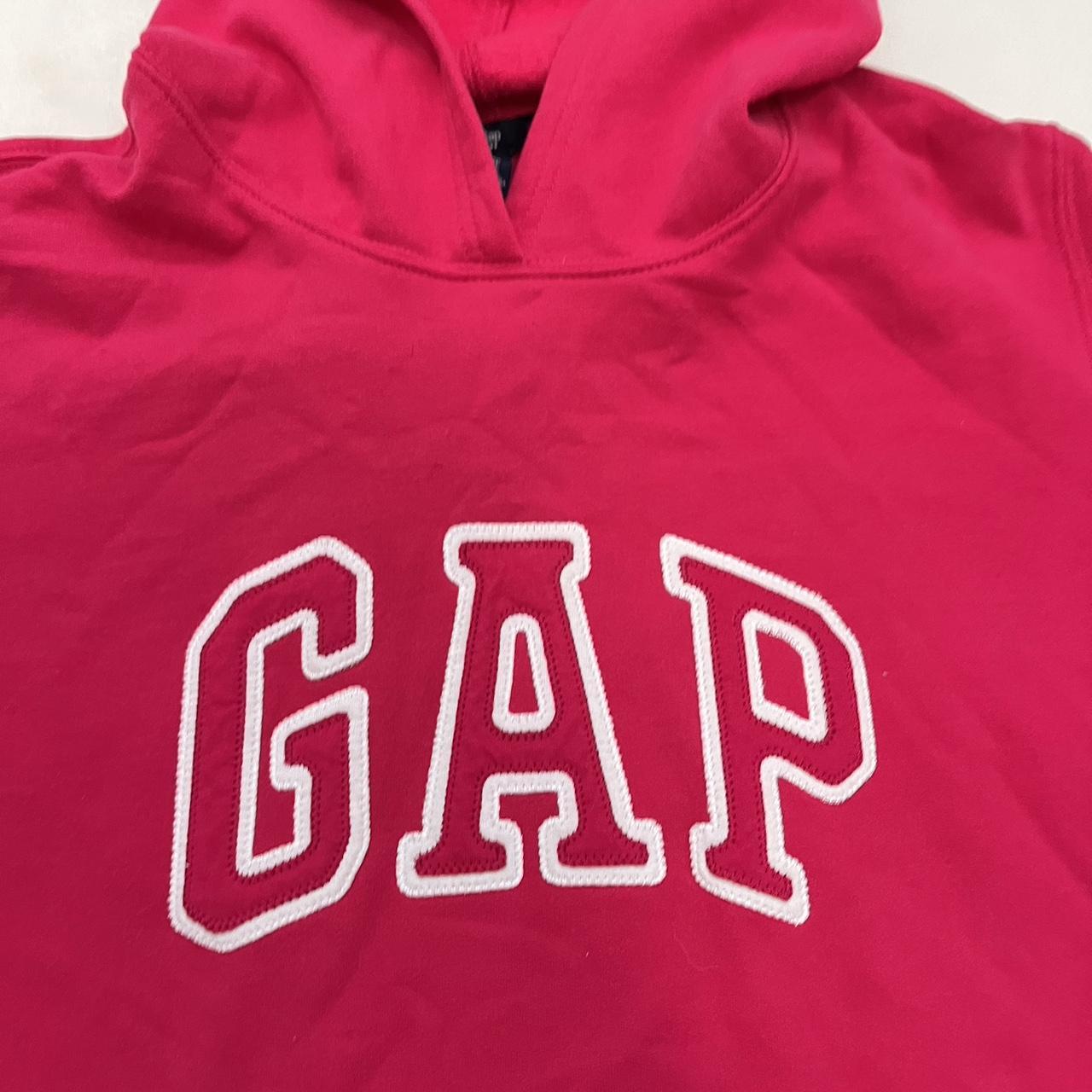 Woman’s size 2 XL pink gap soft sweater It looks a... - Depop