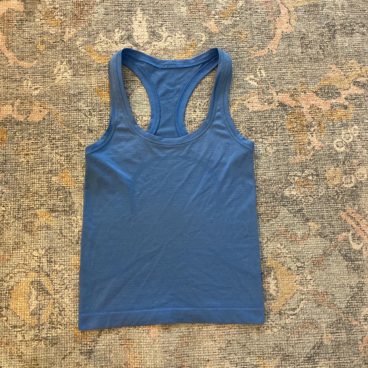 size 0 Lulu tank Race length Color- poolside - Depop