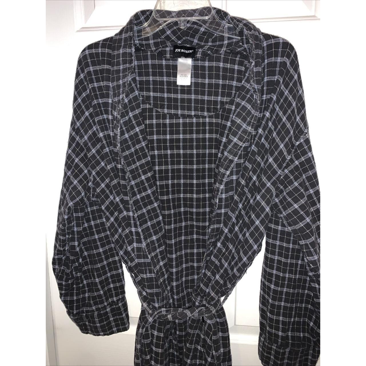 Joe Boxer Men’s Plaid One Size Fits All Robe Width... - Depop