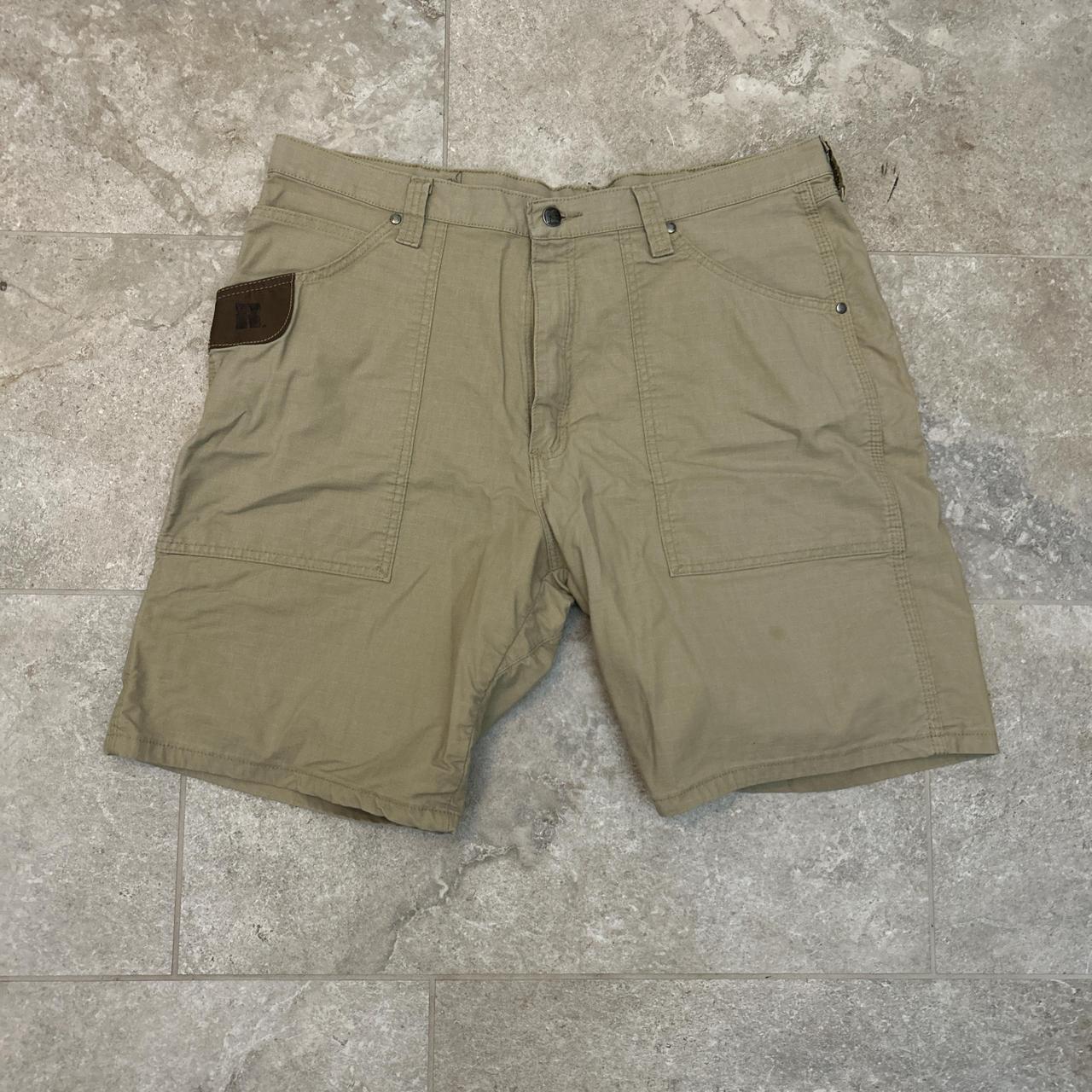 Tan Wrangler Carpenter Cargo Jorts Size... | Depop