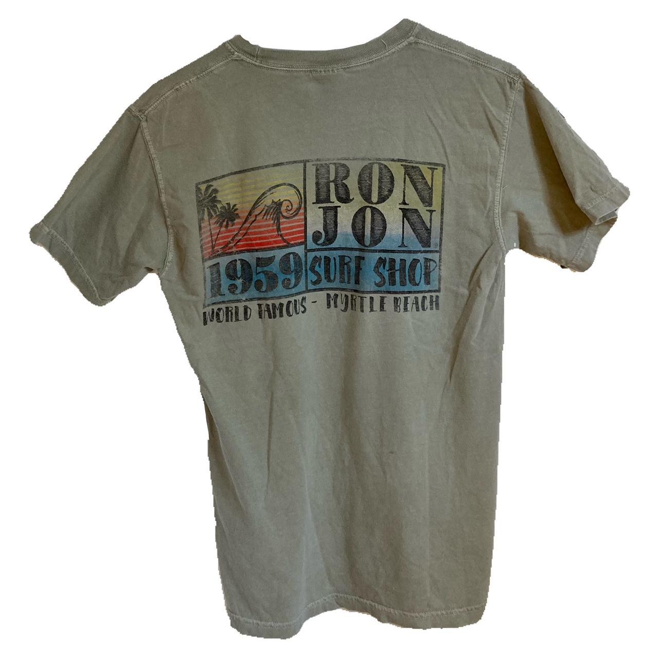 Small Ron Jon T-shirt - Depop