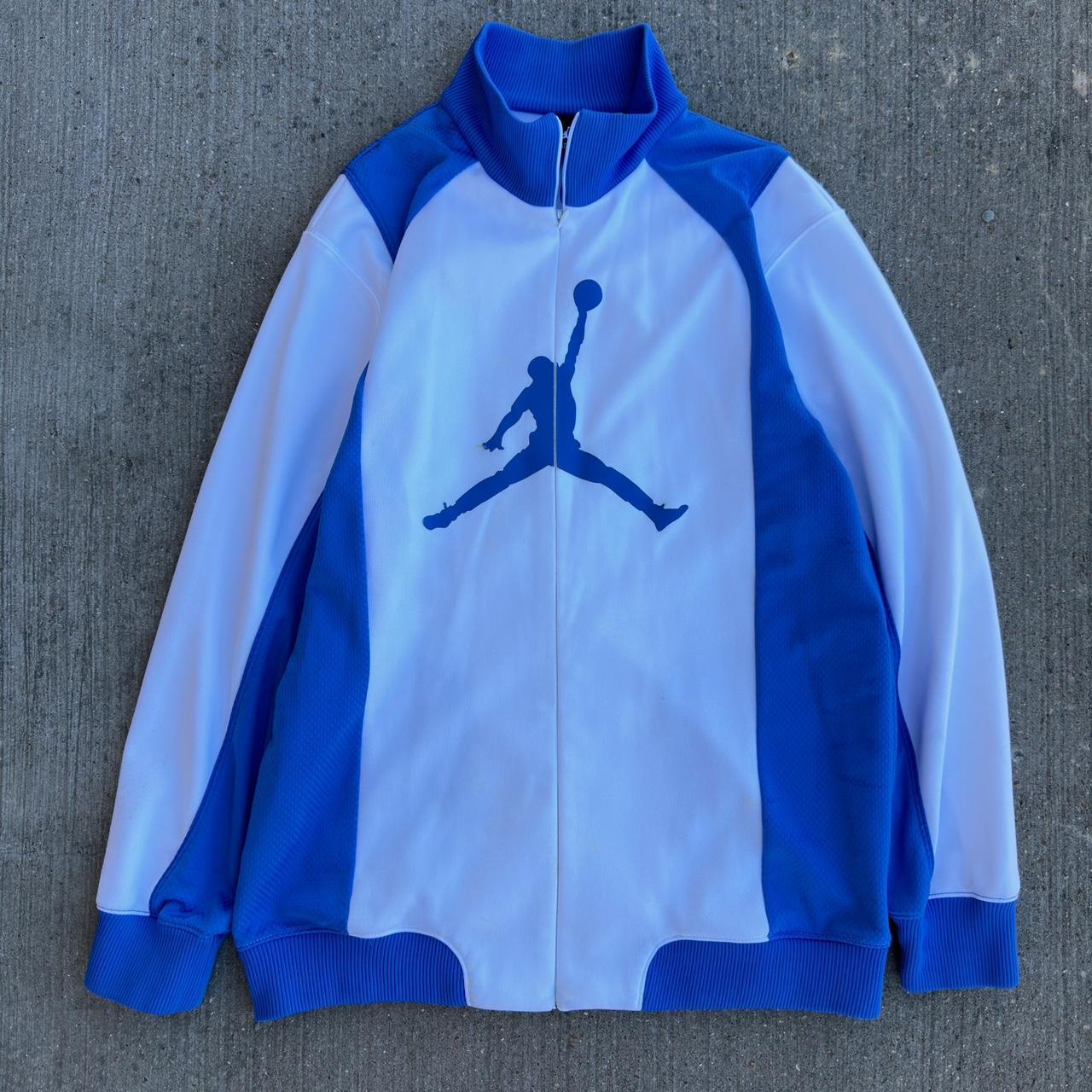 VINTAGE UNC JORDAN ZIP-UP 👕M 📏29x20 - Depop