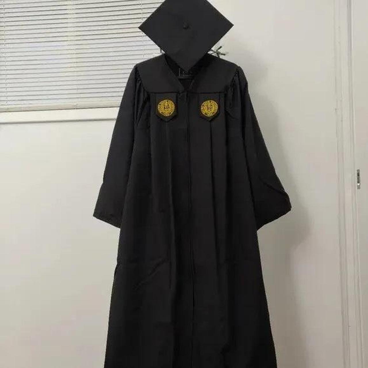 Wayne State University Cap & Gown 5’3” to 5’5” - Depop