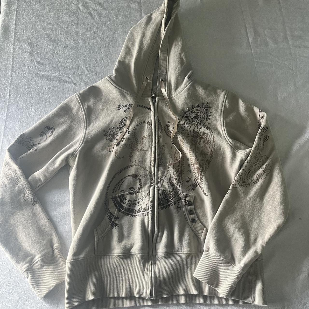 ariat size large women’s jacket !! cream/ white color - Depop