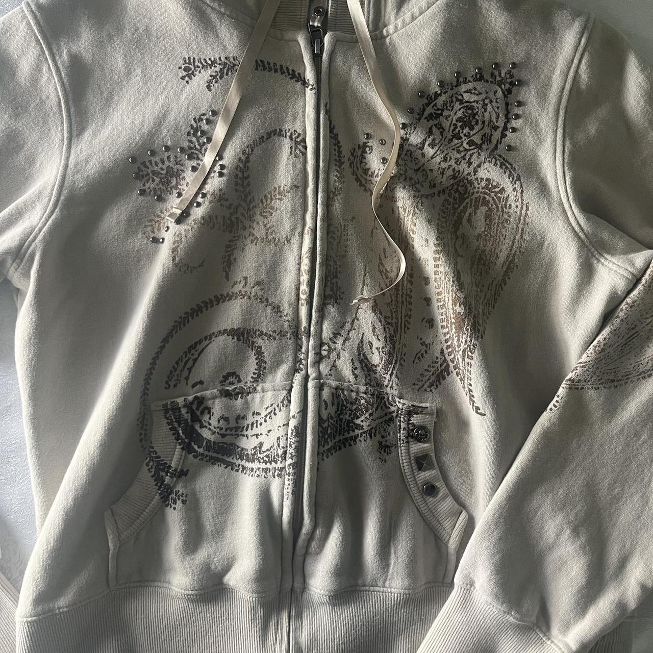 ariat size large women’s jacket !! cream/ white color - Depop