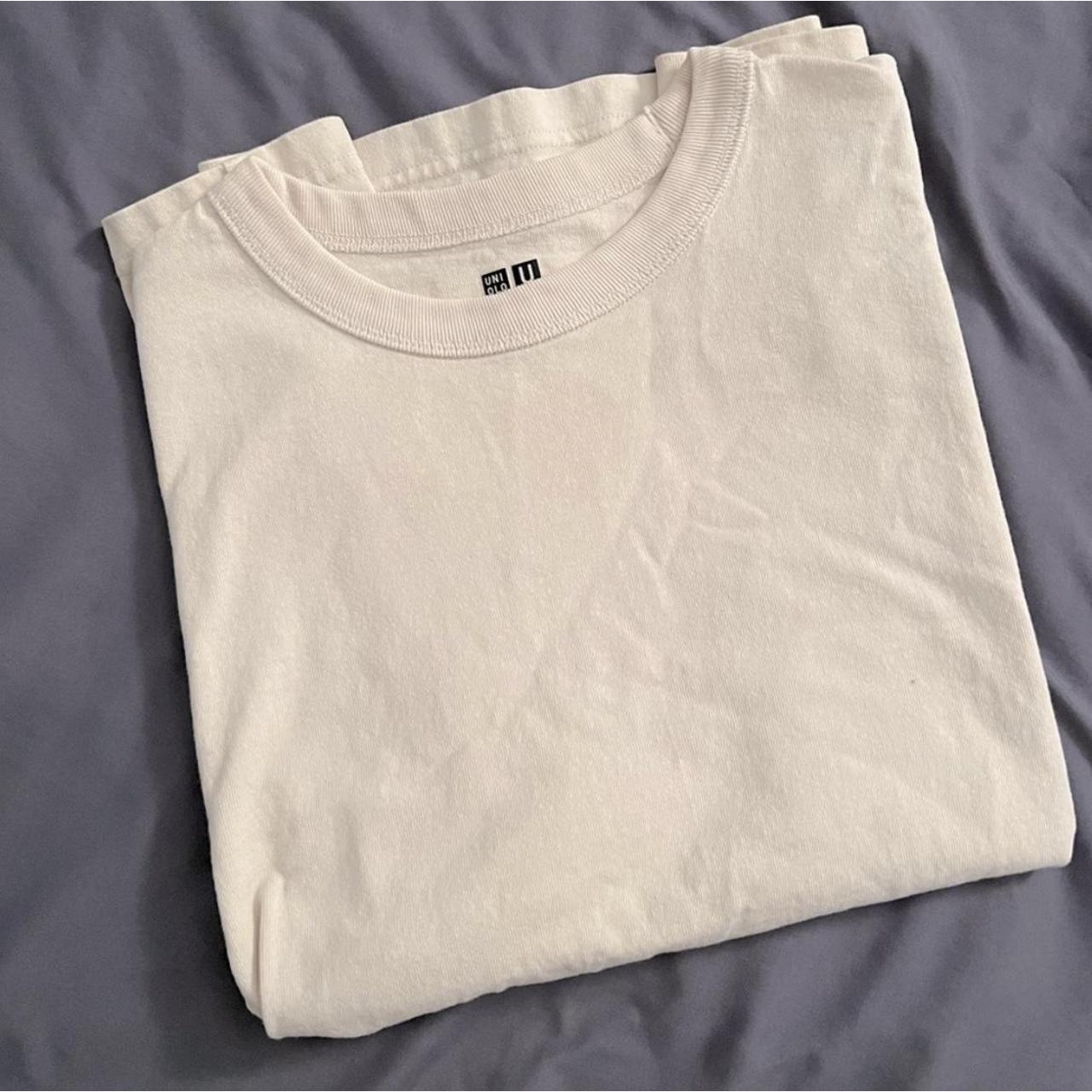 UNIQLO Basic Tee in Creamy Good Condition Size:... - Depop