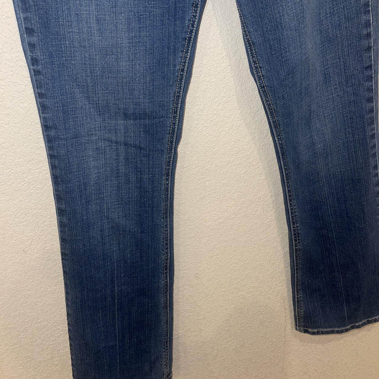Levis 526 Slender Boot Cut Jeans Size 6 Blue Mid... - Depop