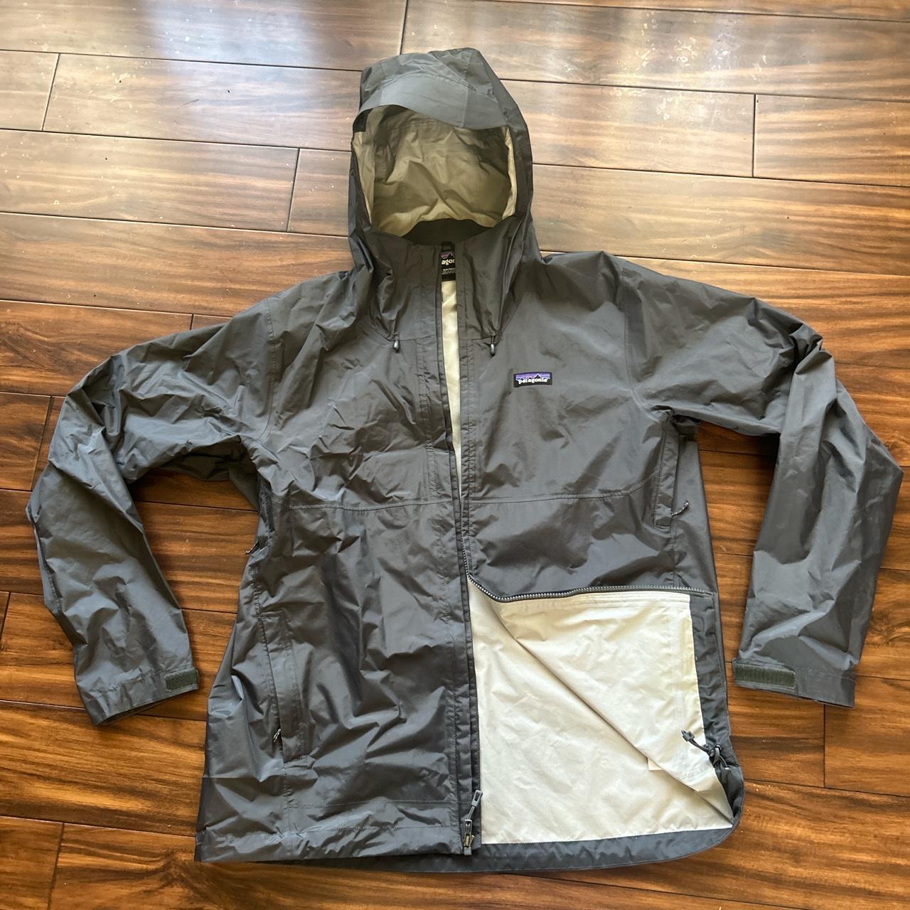 Large Patagonia rain jacket pit-23in length- 29in - Depop